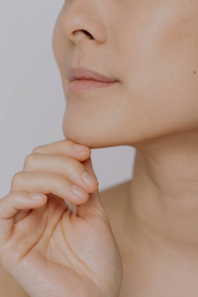 Chin Crease - Dr Ali Cosmetics